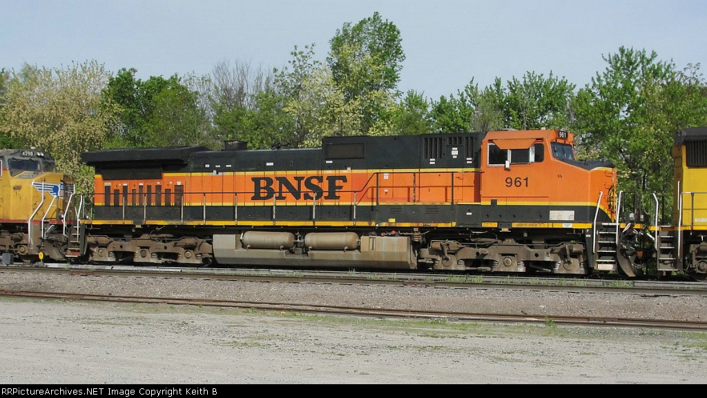BNSF 961